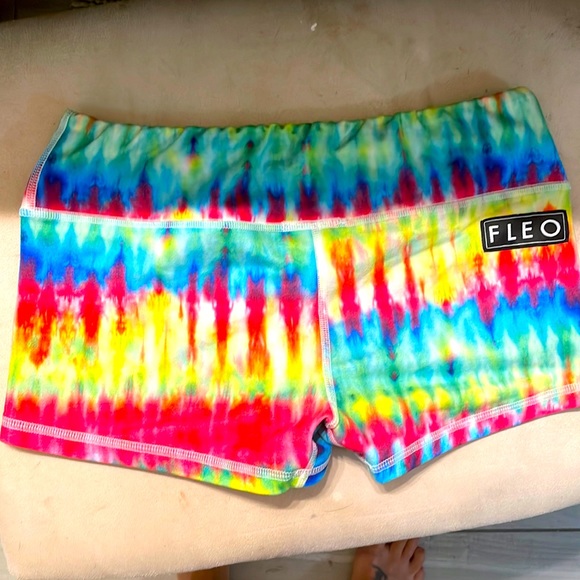 Fleo | Shorts | Discontinued Patter Rainbow Fleo | Poshmark